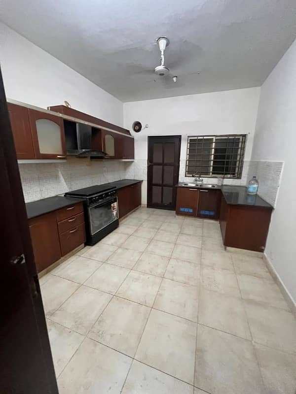 Ground Floor West Open Flat Available For Sale Askari 5 Marla Cantt ...
