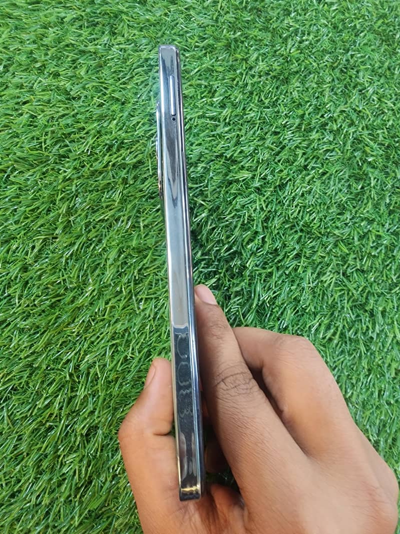 new set full box - Mobile Phones - 1110330781