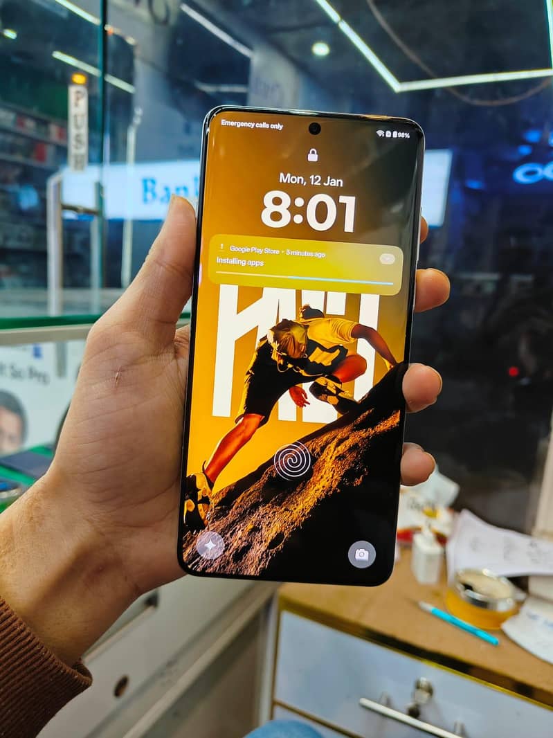 OnePlus 13 12/256 sim time used - Mobile Phones - 1110333007