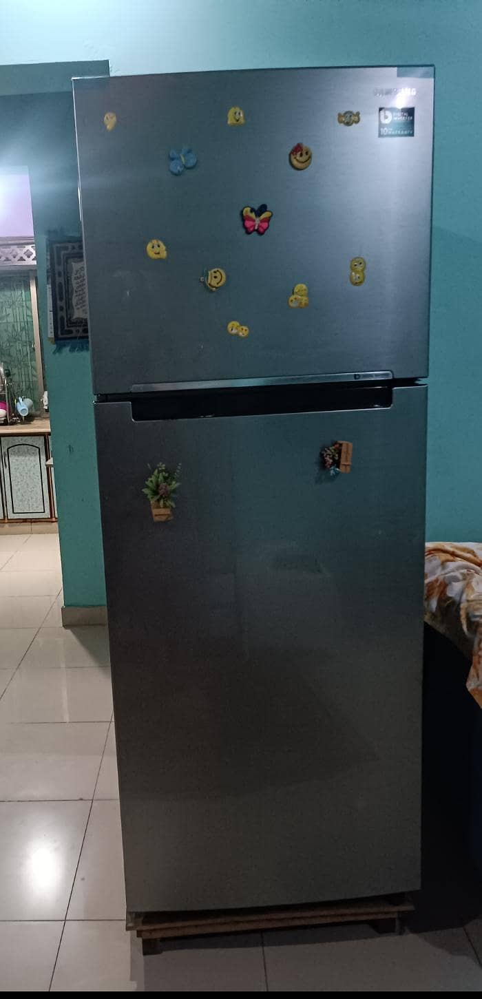 Refrigerator - Refrigerators - 1110334619