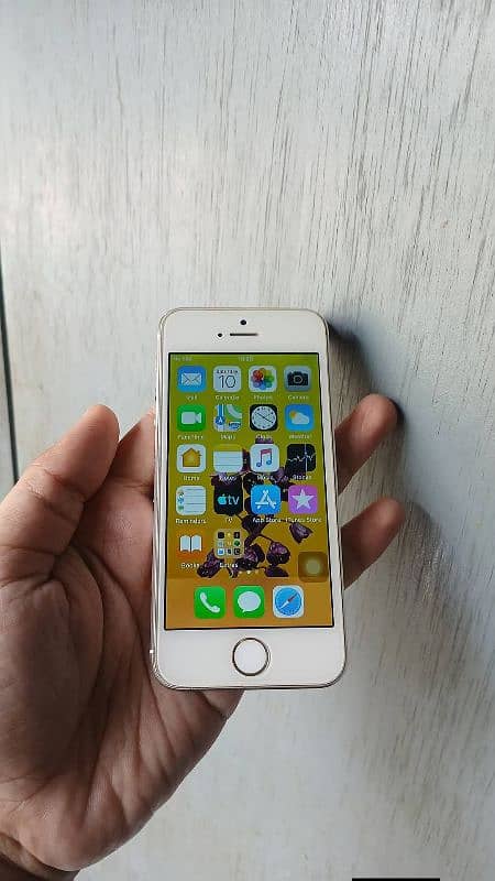 IPhone 5s 64GB PTA Approved for sale - Mobile Phones - 1110338037