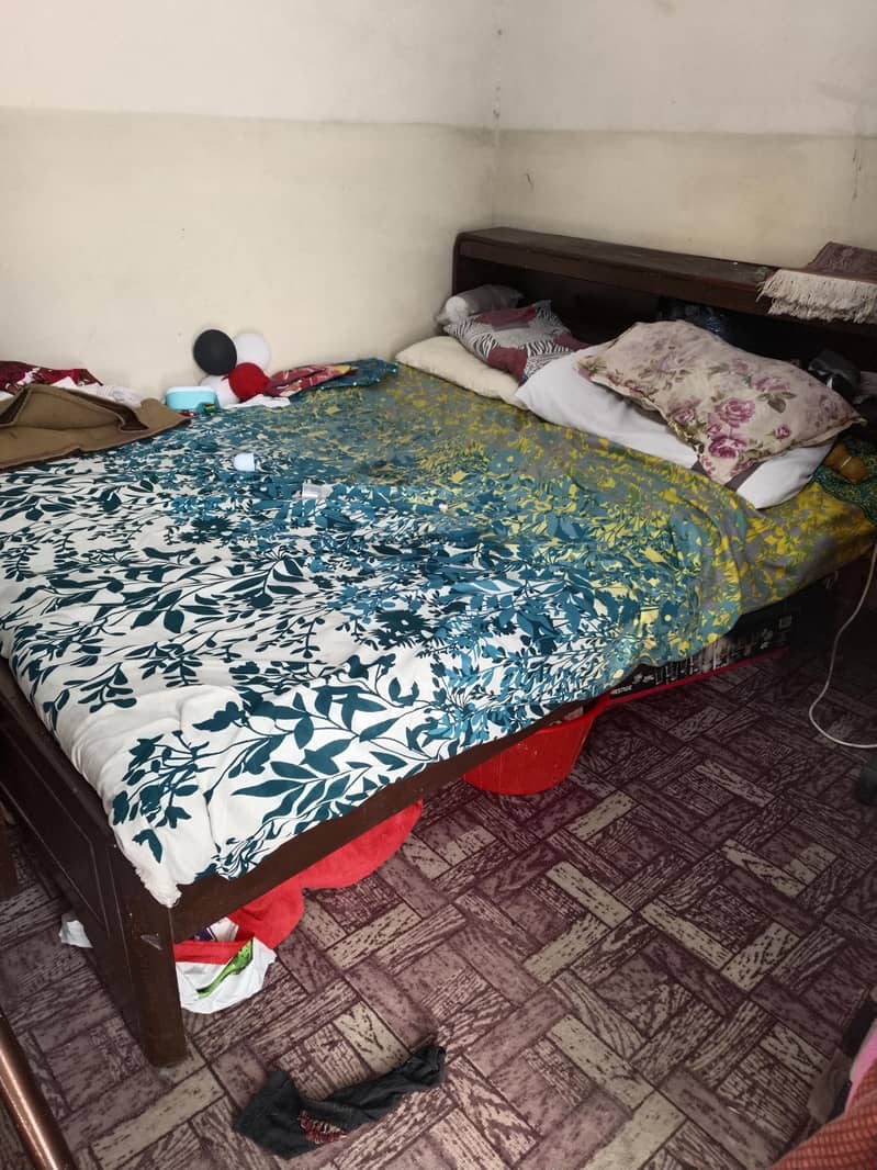 3 wooden Beds - Beds - 1110339913