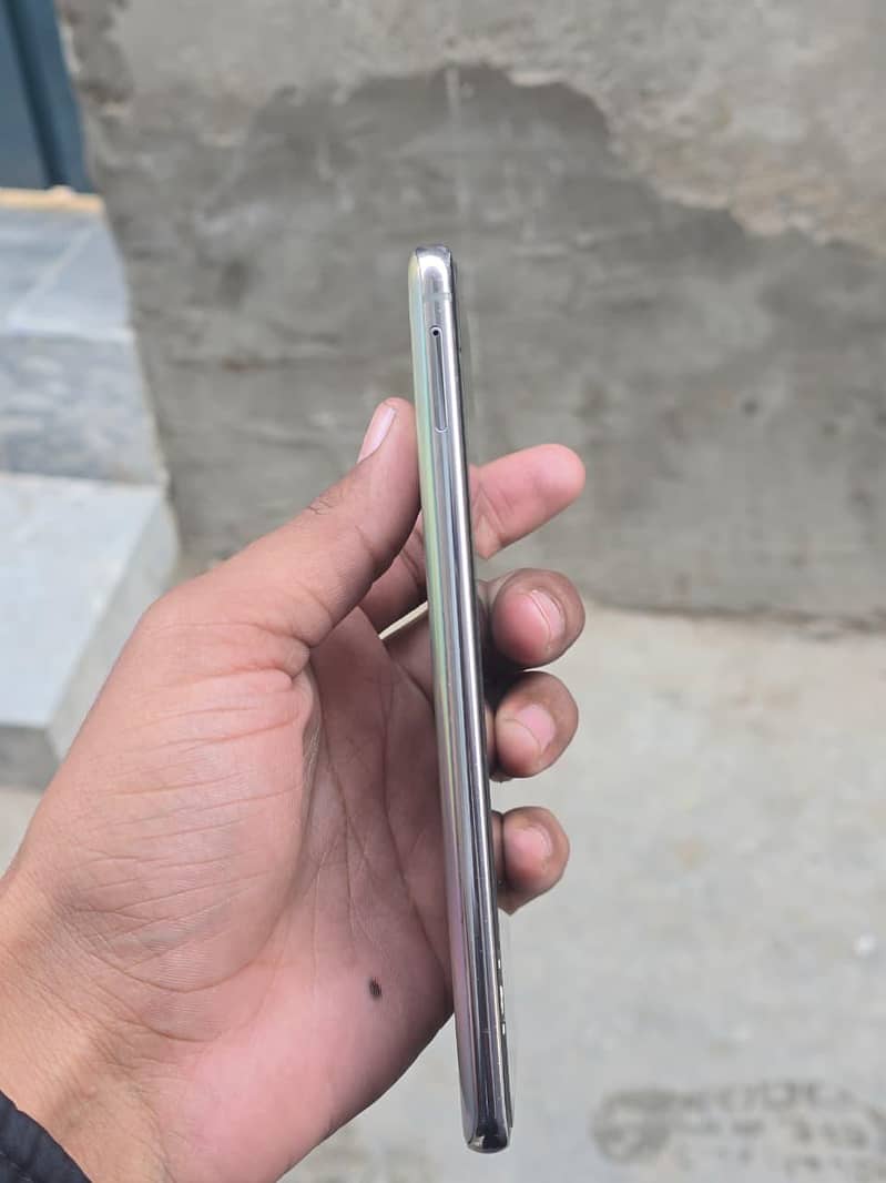 Samsung Note 10 Lite - Mobile Phones - 1110340443