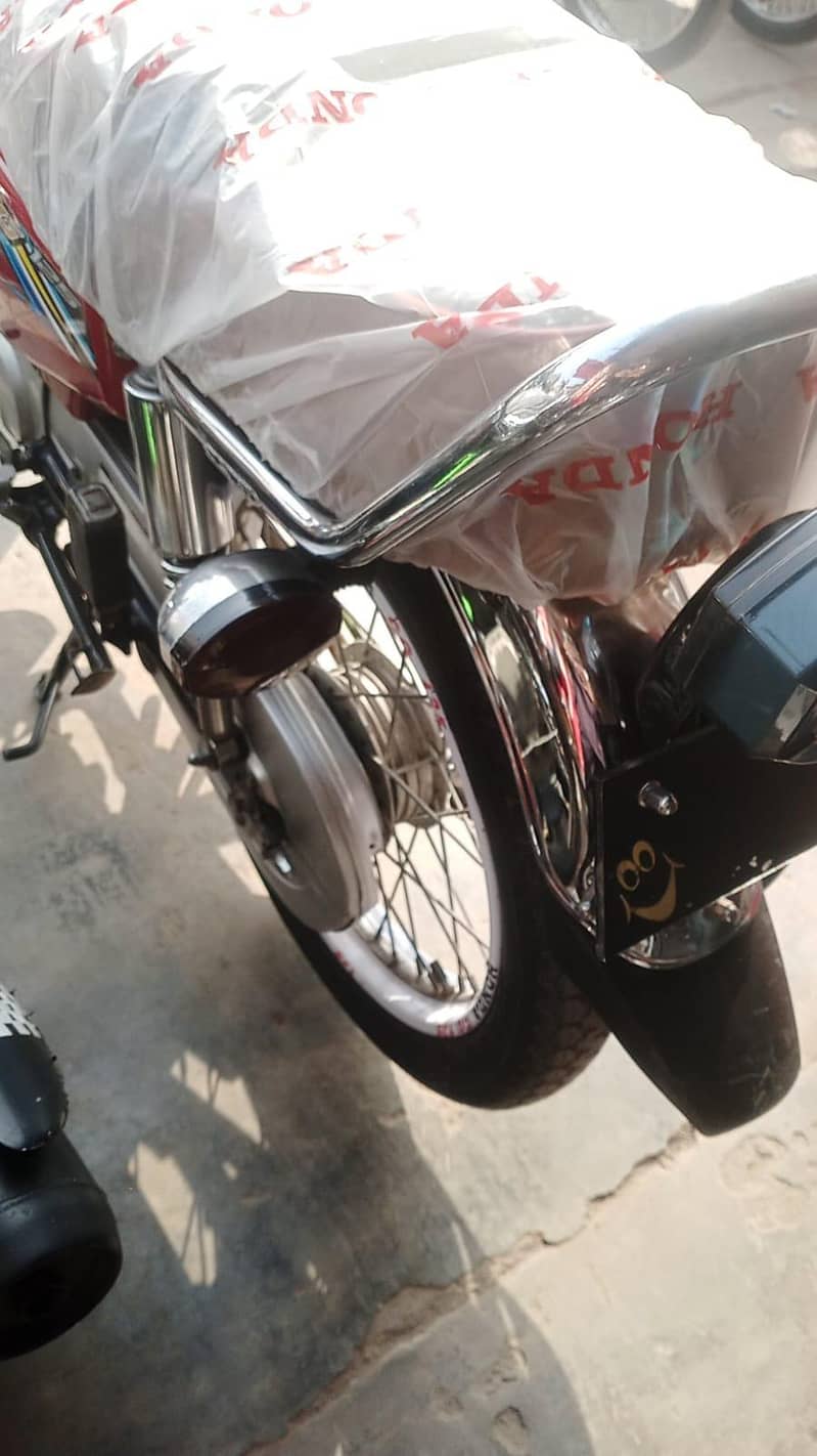 CG-125 - Standard - 1110341024