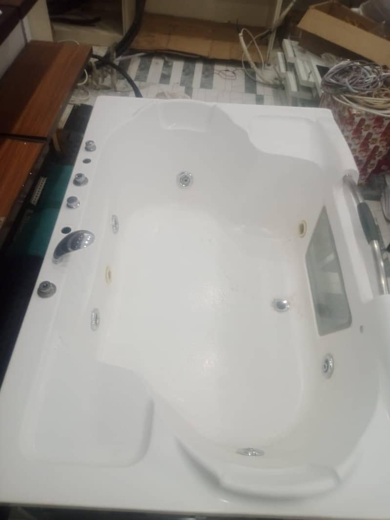 Jacuzzi Bath Tub for 2 persons for Sale - Bath Tubs - 1110342223