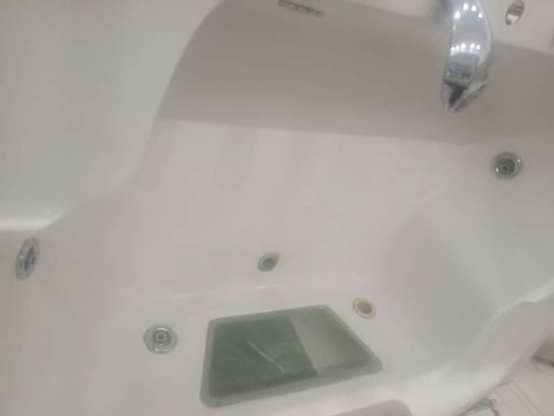 Jacuzzi Bath Tub for 2 persons for Sale - Bath Tubs - 1110342223