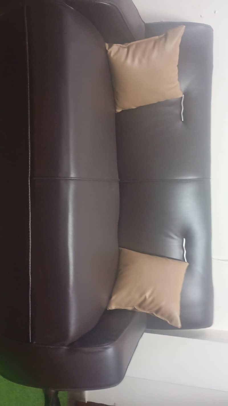 sofa 7 seater color:dark brown condition 10/9 - Sofas - 1110342656