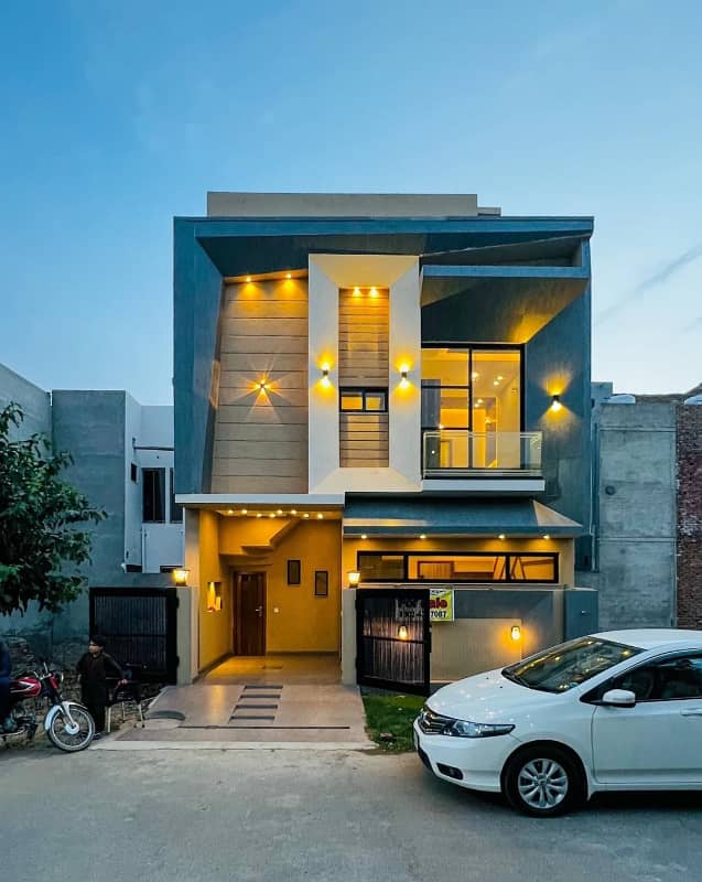 3 Years Installment Plan Luxury 3.5 Marla Brand New House In Park View ...