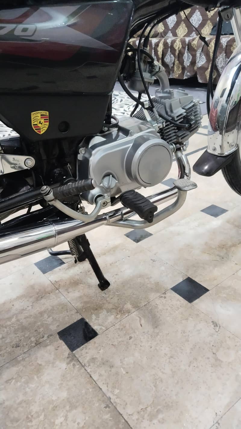 model 2025 - Standard - 1110346777