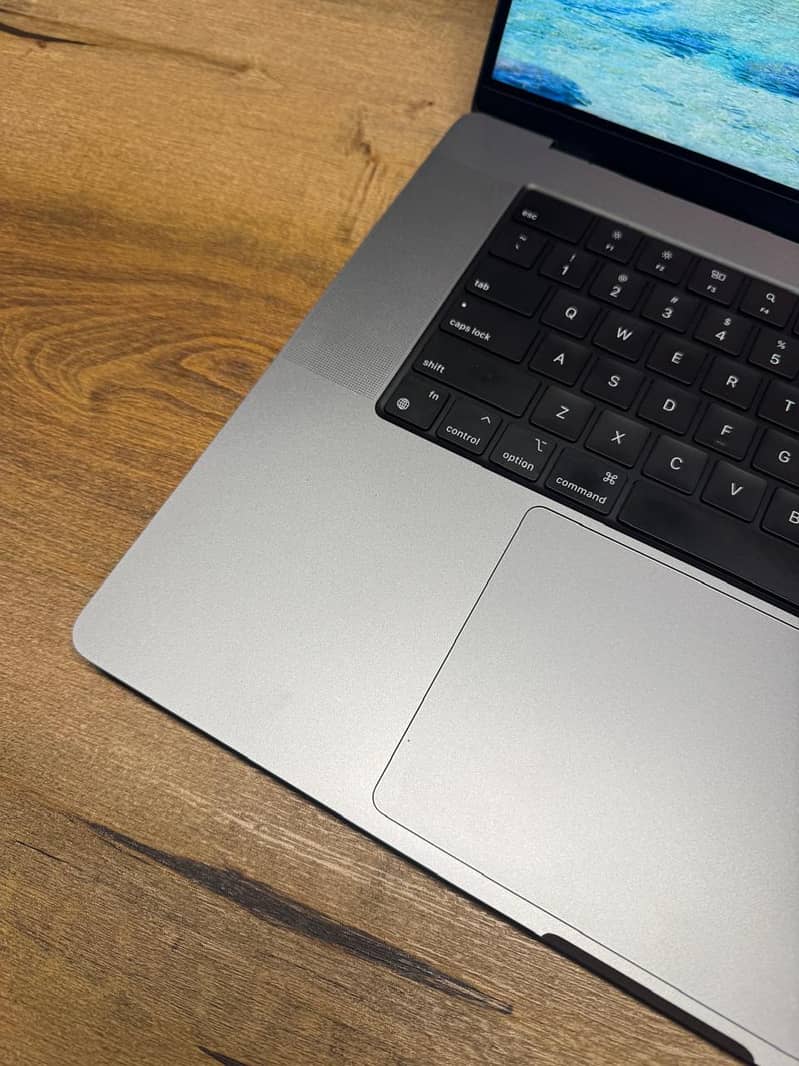 MACBOOK M2 PRO MAX | M2 MAX CHIP | 32GB | 1TB | 100 HEALTH | 37 CYCLE ...