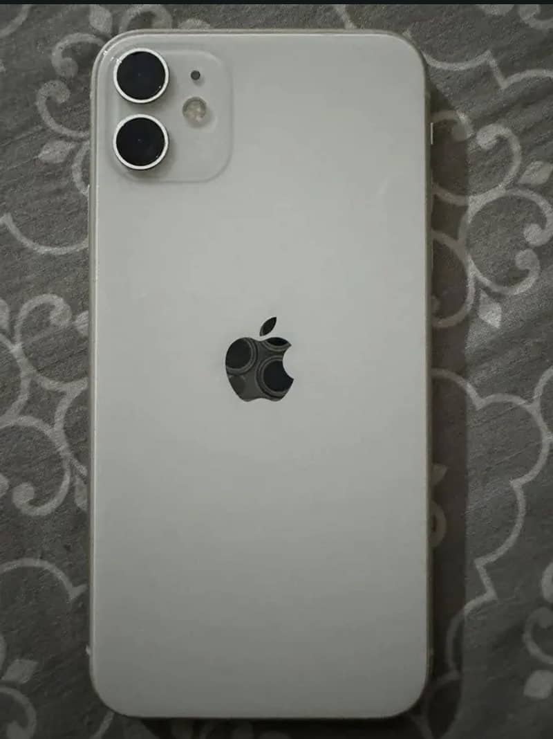 iPhone 11 - Mobile Phones - 1110348310