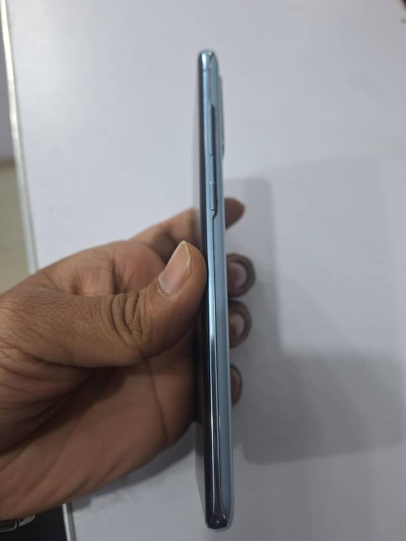 Samsung galaxy s20 plus - Mobile Phones - 1110349975