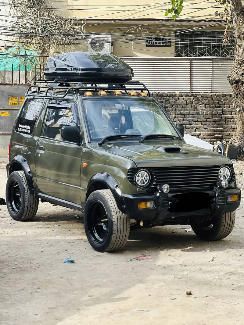 Modified Army Green Best Jeep - Cars - 1110350048