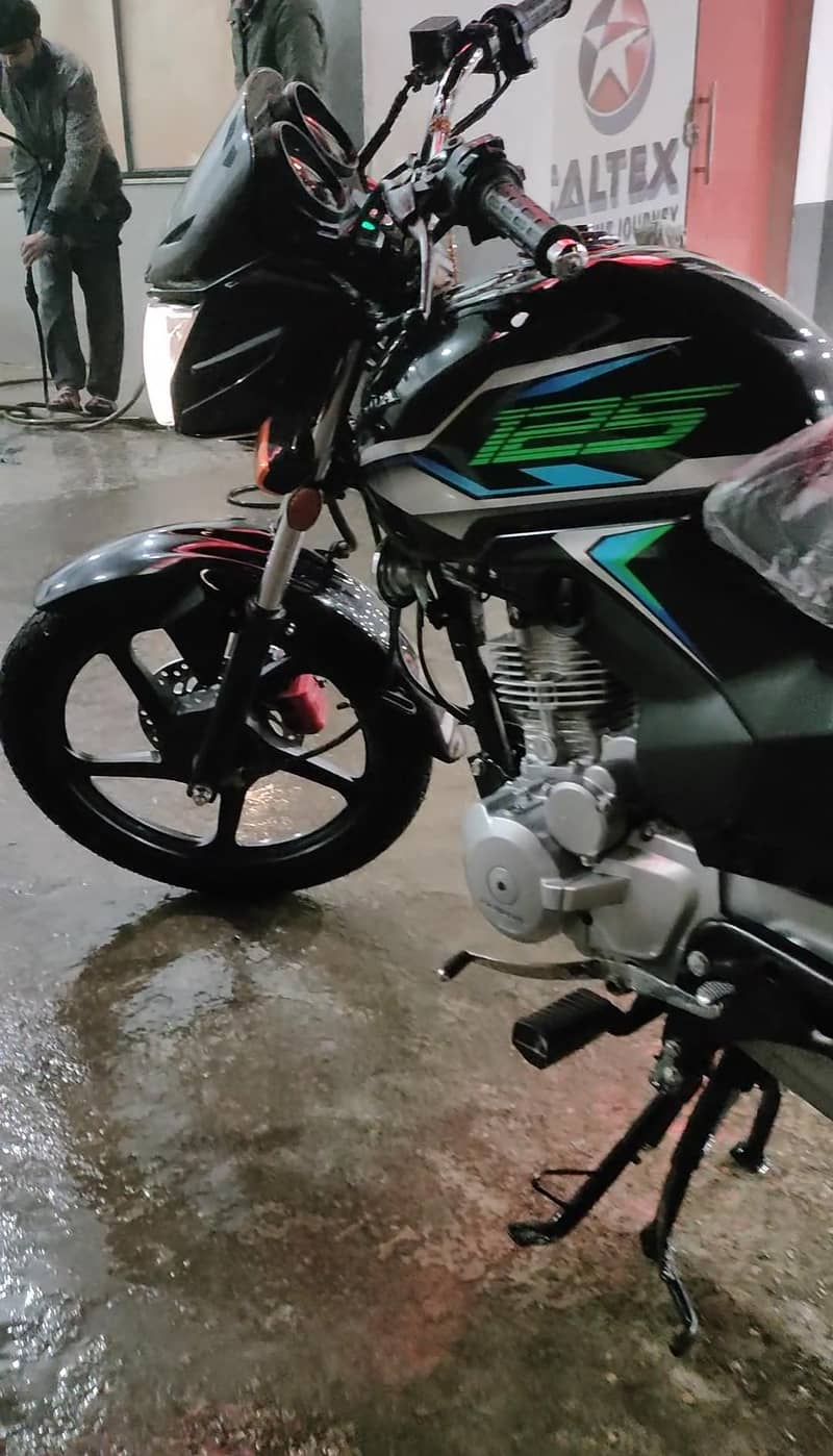 CB 125F Registered - Standard - 1110351026