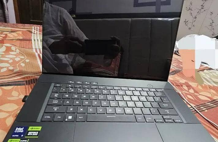 ASUS ROG Zephyrus G16 2024 Core Ultra 9 185H, 16GB/1TB, RTX 4070 ...