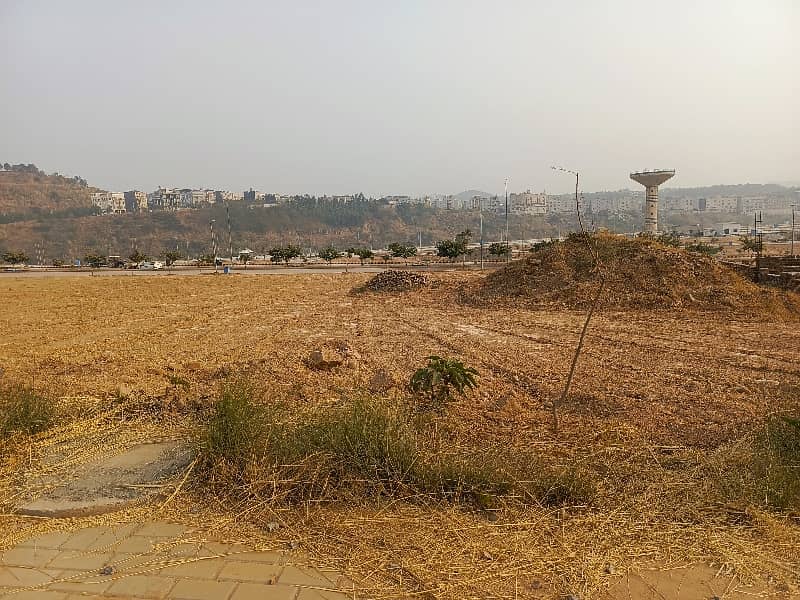 Sector B 1 Kanal Plot Dha Phase 4 - Land & Plots - 1110353193