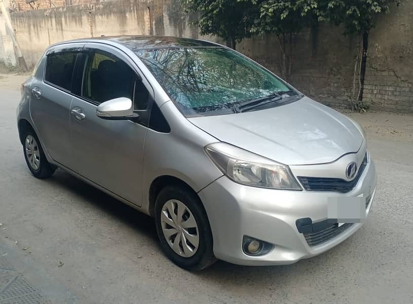 Toyota Vitz 2012/16 | Toyota Vitz | Vitz Car For Sale - Cars - 1110356112
