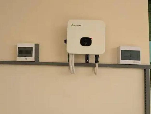 solar installation solar inverter repairing elevated structure - Solar ...