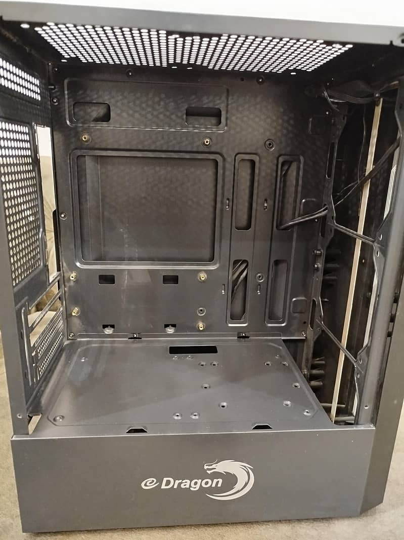 Redragon Belinoo Gaming Case - Computer Components - 1110357132