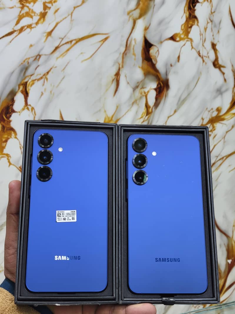 Samsung S25 Plus 12GB/256GB Complete Box - Mobile Phones - 1110358344