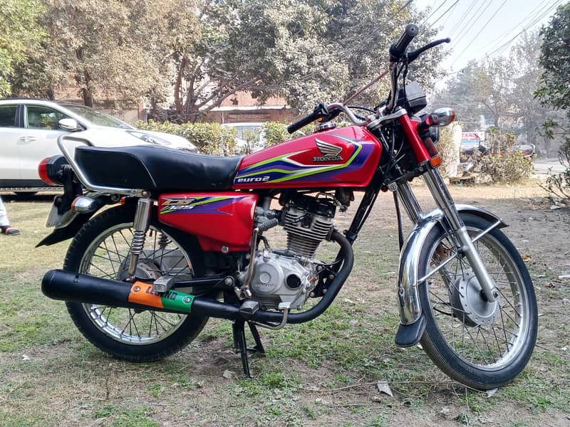 Honda CG 125 | Model 2017 | FIRST OWNER BIKE - Standard - 1110170159