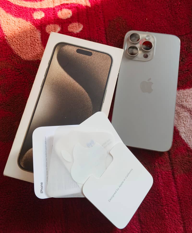 iPhone 15 pro max natural titanium - Mobile Phones - 1110362203