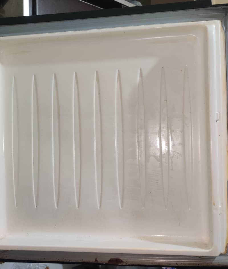 large size black and gray color - Refrigerators - 1110362680