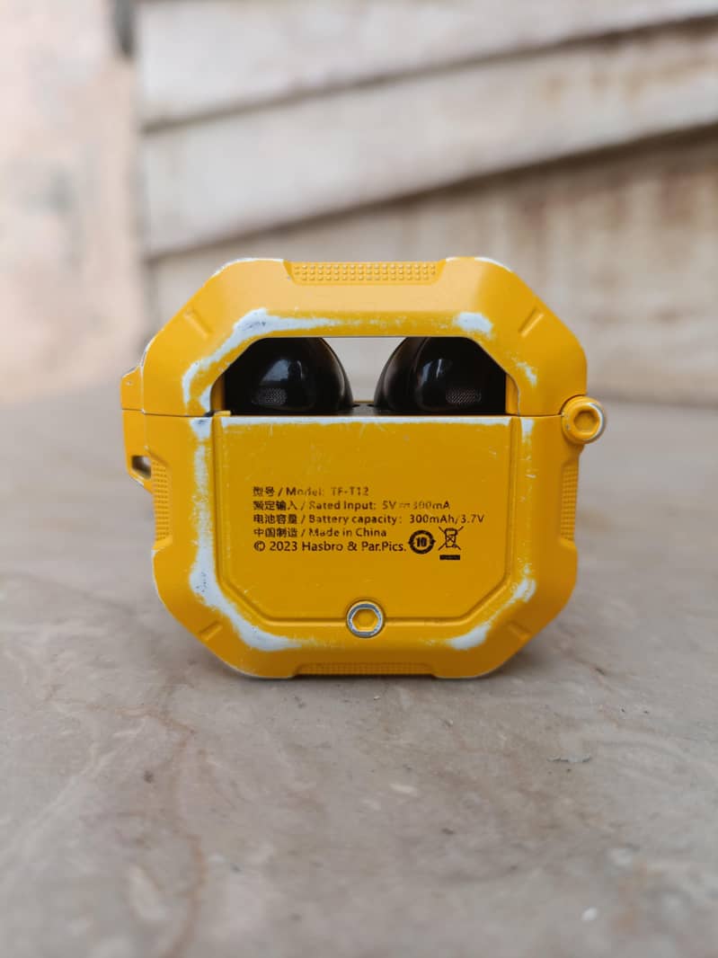 Bumble Bee Air buds original Transformer edition T-12 - Earphones ...