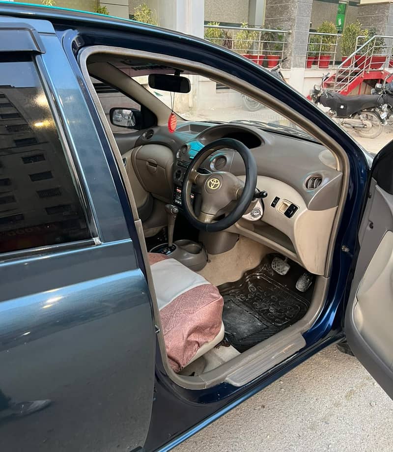 Toyota platz 2002/2005 - Cars - 1110366249