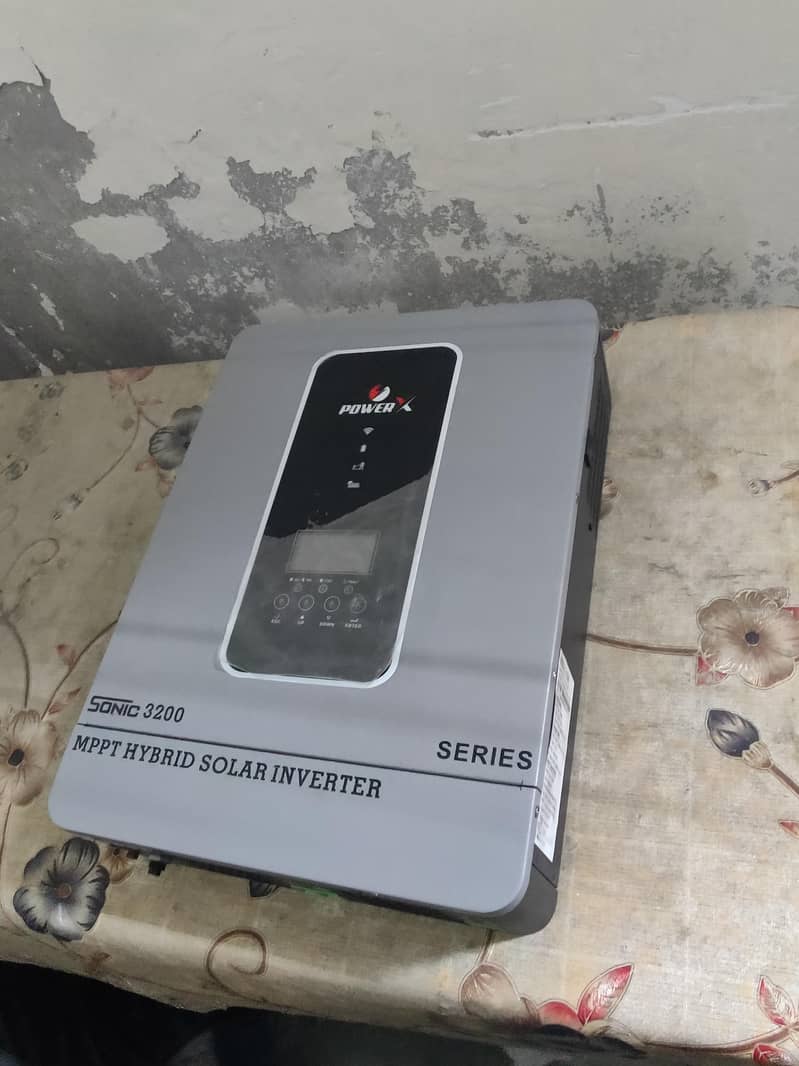 Power X solar inverter - Solar Inverter - 1110368563