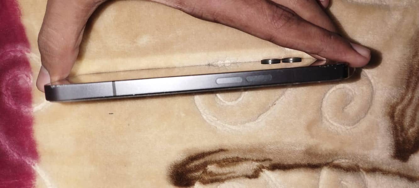 Nothing Phone 1 in mint condition - Mobile Phones - 1110374979