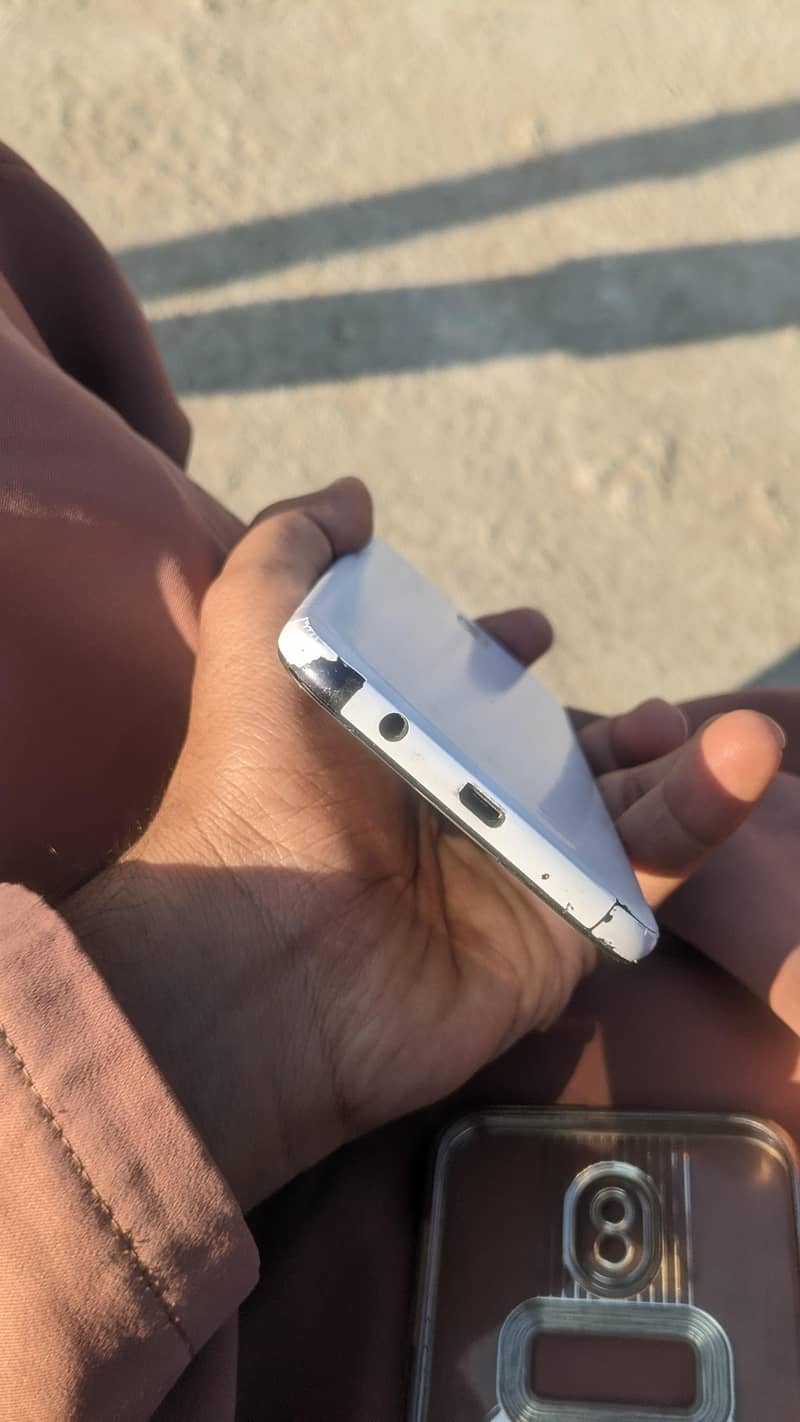 Samsung J7 Pro Dual SIM official PTA - Mobile Phones - 1110375405