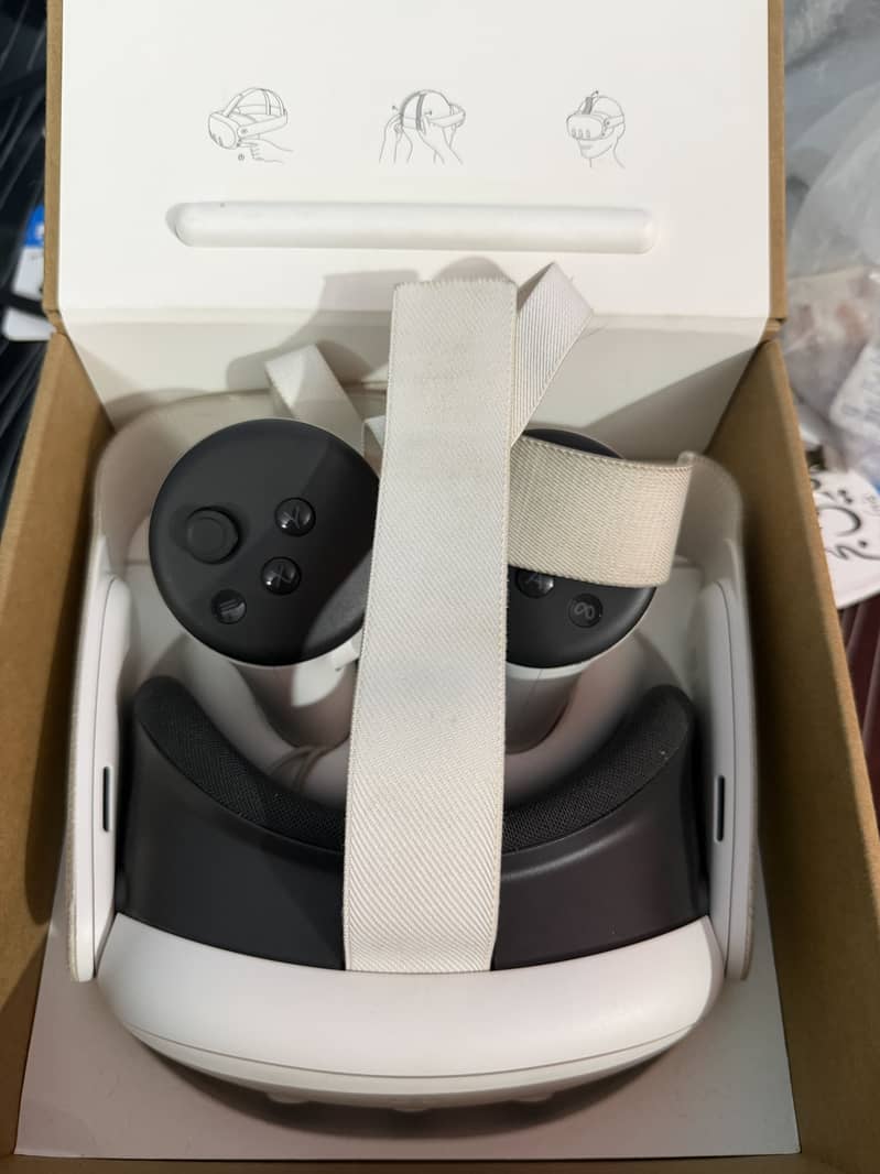 Meta quest 3 with box and original charger - Binoculars - 1110376938
