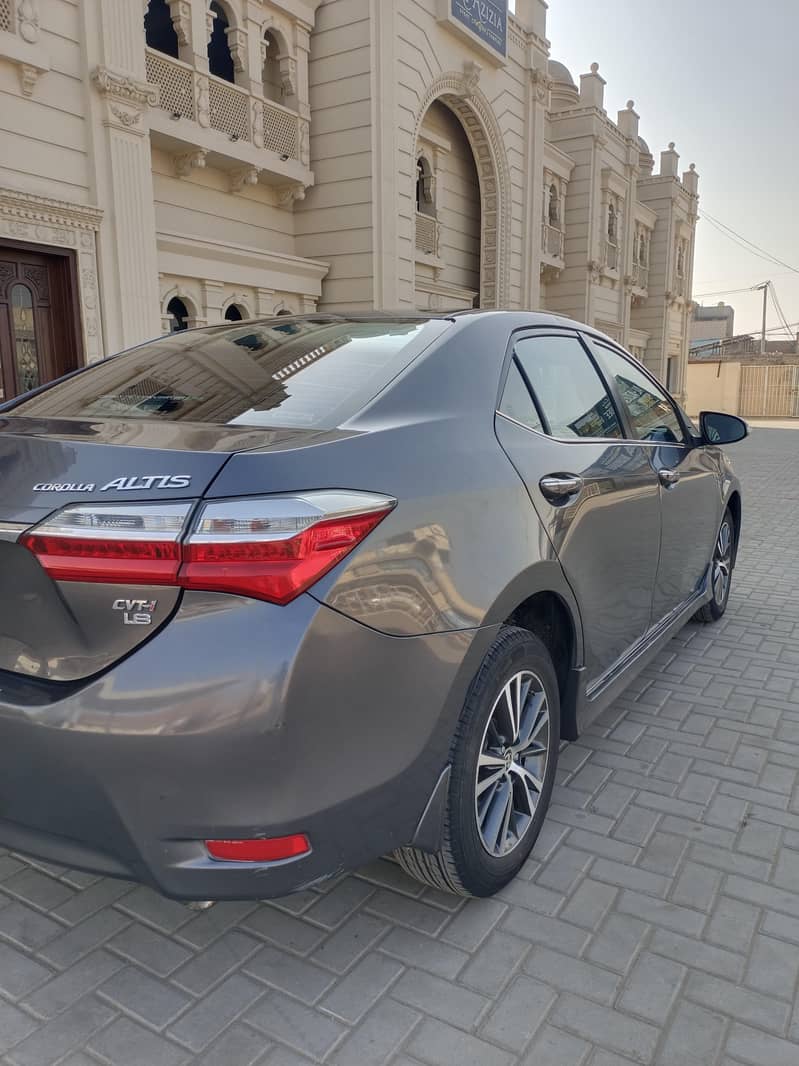 GRANDE 2018 TOP OF THE LINE CAR - Cars - 1110378121