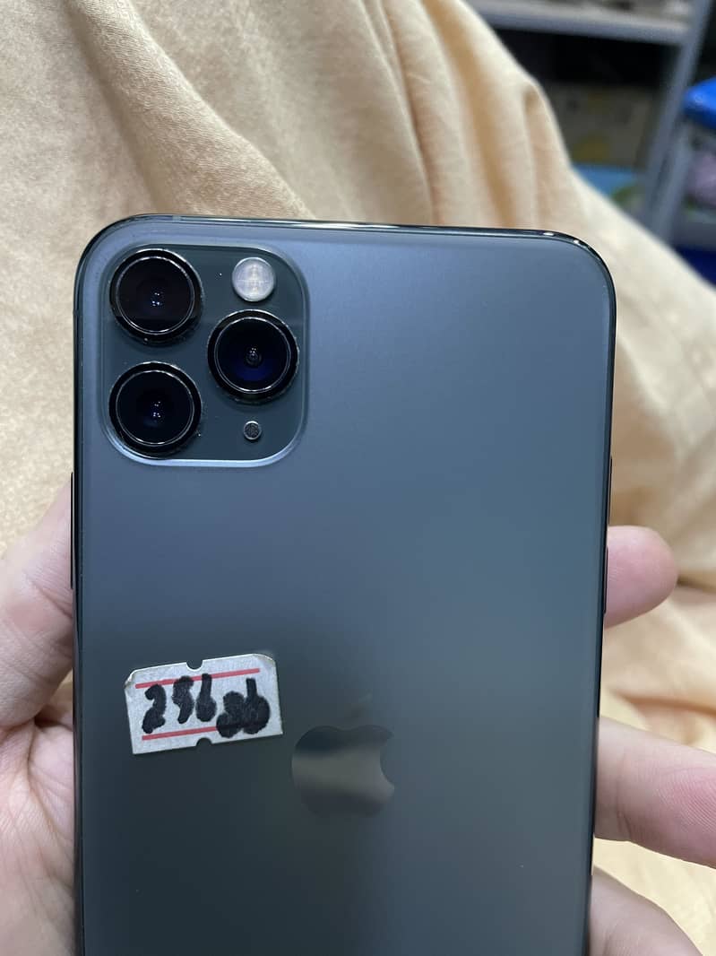 11 pro max - Mobile Phones - 1110378579