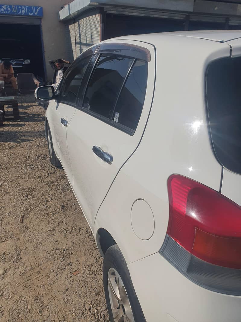 vitz 2005 - Cars - 1110378727