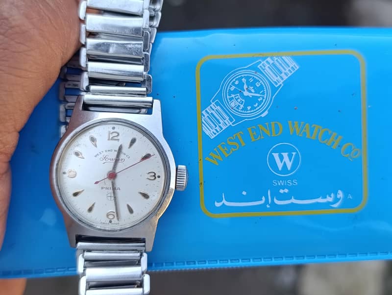 Swiss Omax As good as new Rare beauty West end Sowan Manual wind ...