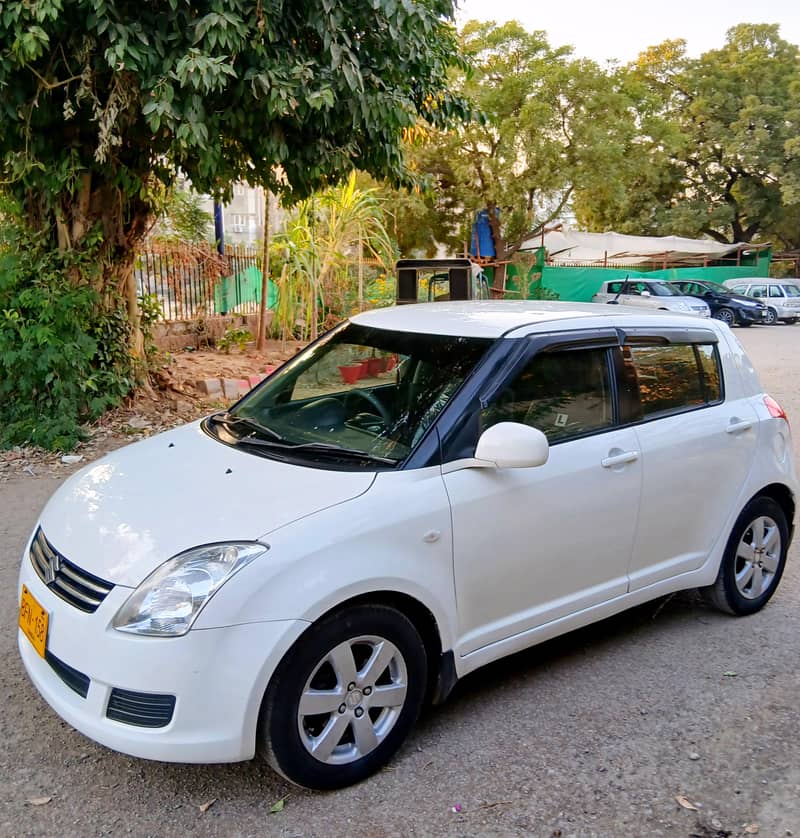 Suzuki swift 2016 Dlx - Cars - 1110379662