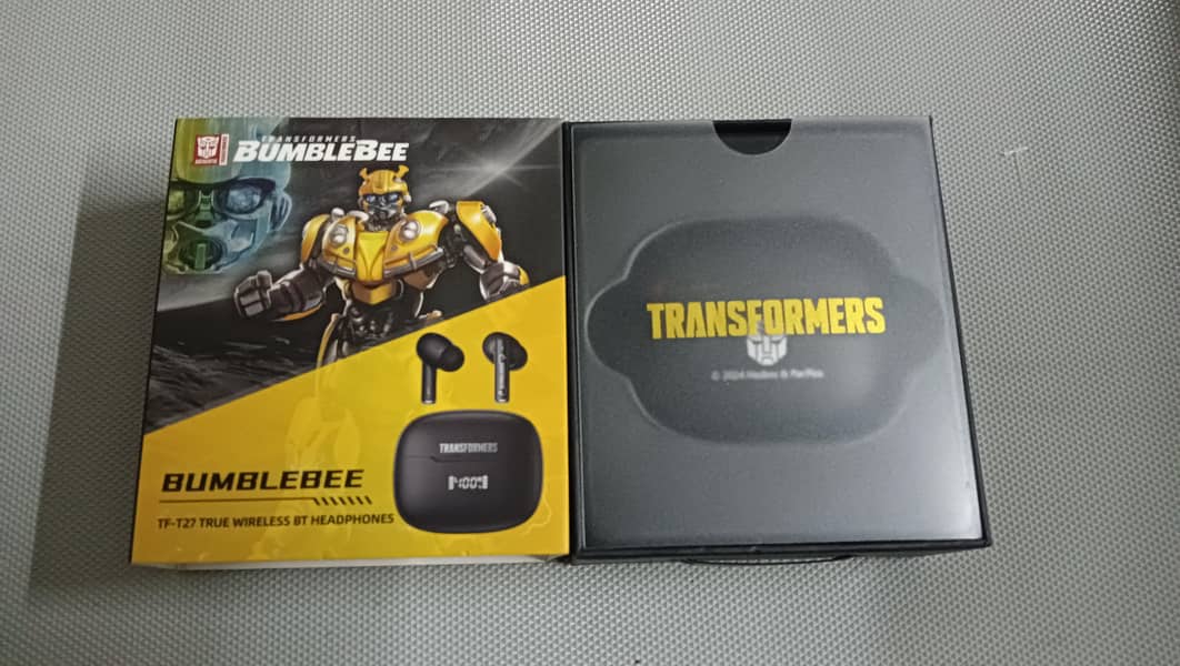 BUMBLEBEE Transformers gaming edition of earbuds - Earphones - 1110381514