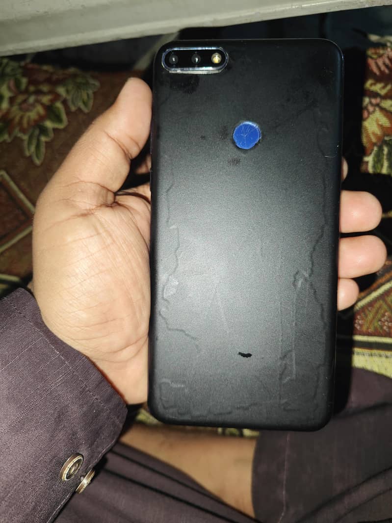 Huawei Y7 Prime 2018 - Mobile Phones - 1110385380