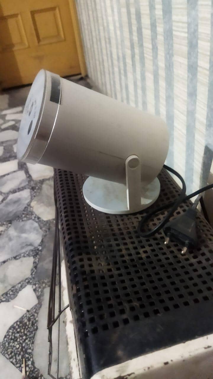 HY300 pro Projector 4K - Projectors & Projection Screens - 1110386798