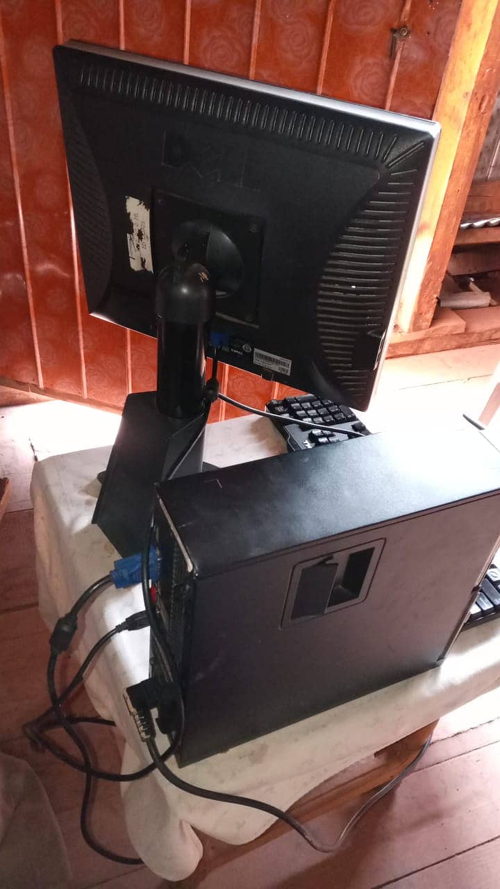 Full system dell optlix 3010 - Desktops - 1110390553