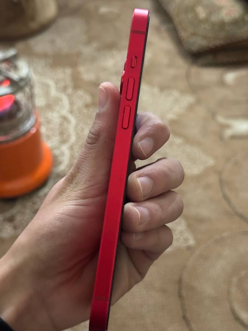 14 plus - Mobile Phones - 1110395959