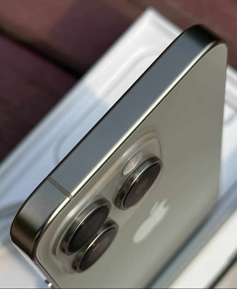 iphone 15 pro HK 256Gb PTA Approved Natural 97%BH 11 12 13 14 16 ...