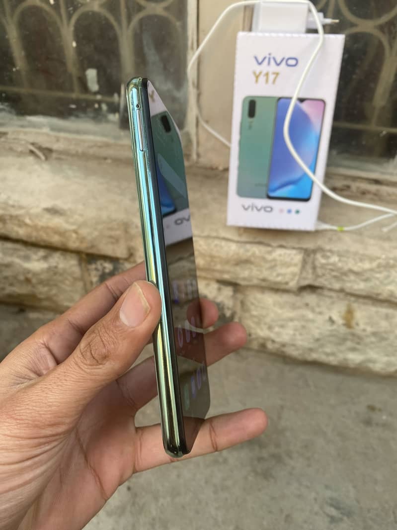 Vivo 8/256 complete box - Mobile Phones - 1110398982