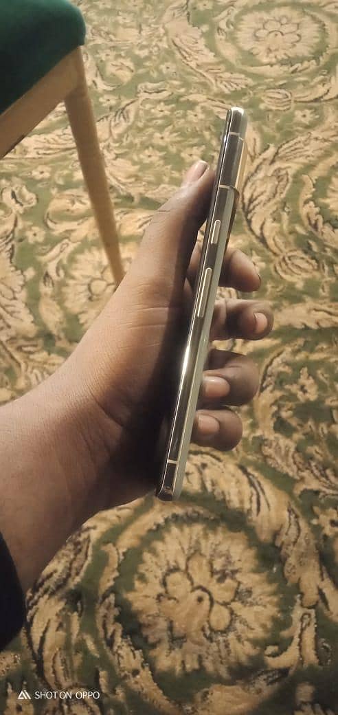 Google pixel 7pro - Mobile Phones - 1110400175