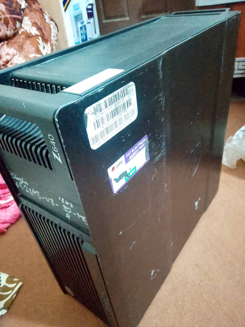 HP Z640 Workstation | xeon | Quadro K2200 4GB | 256GB SSD | Powerful ...