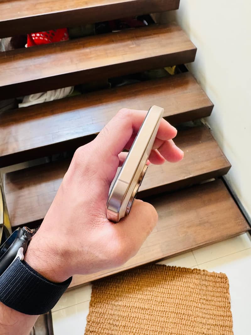 iPhone 16 Pro Max - Mobile Phones - 1110402170