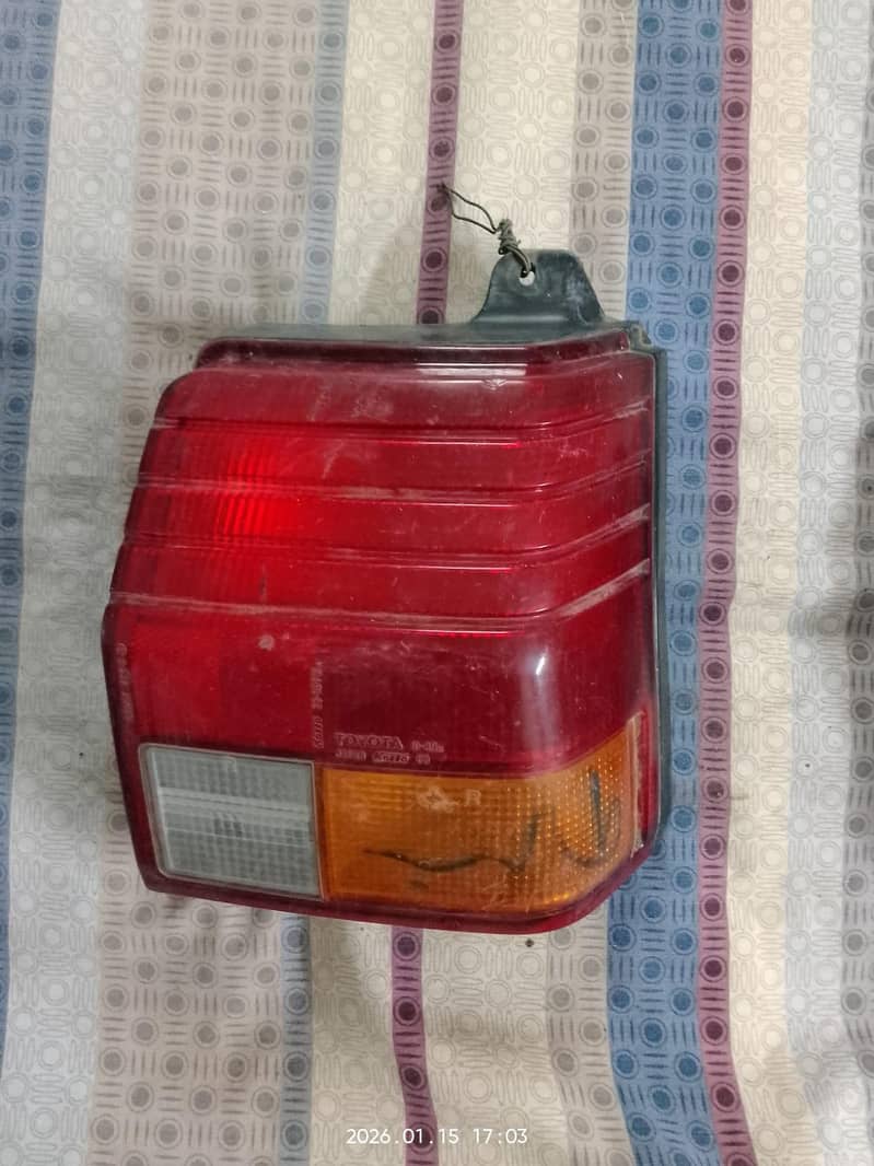 Toyota Starlet Tail lights 86-88 - Exterior - 1110404973