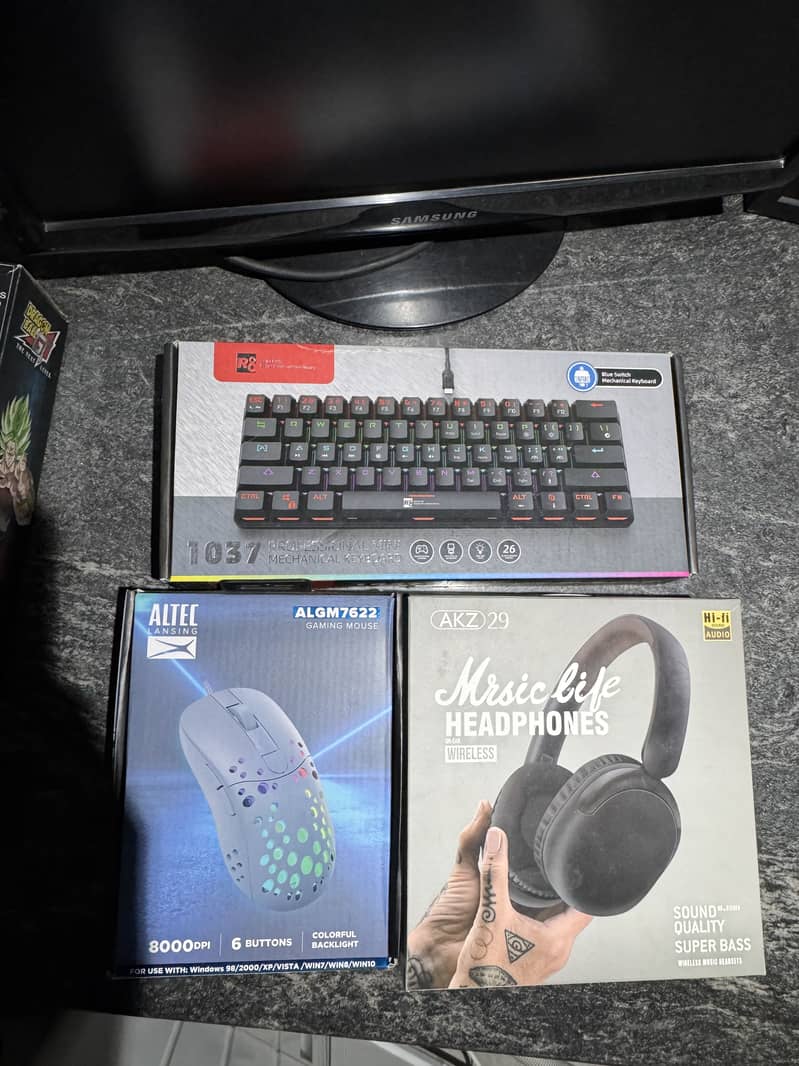 Gaming keyboard , mouse and monitor - Computer Components - 1110408205
